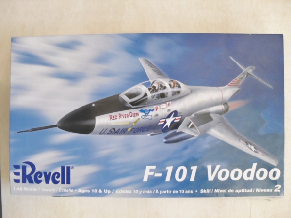 REVELL Models | REVELL 85-5853 F-101 VOODOO | Model Kits