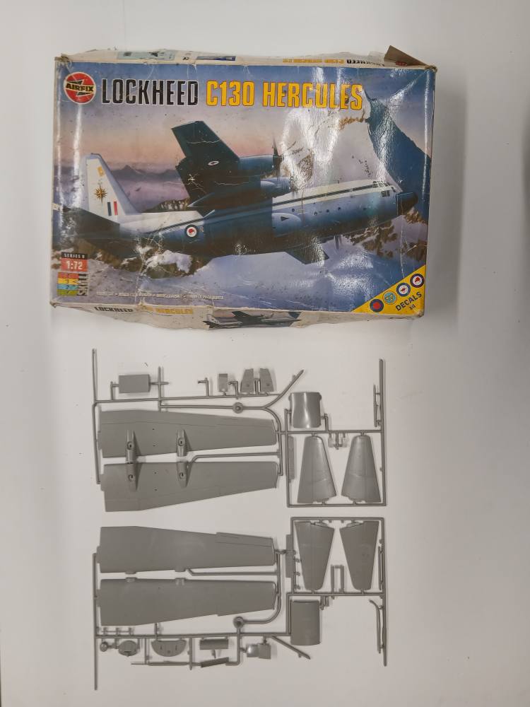 AIRFIX 09003 LOCKHEED C130 HERCULES (INCOMPLETE)