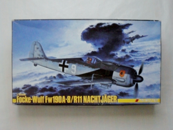 TRIMASTER 1/48 MA-07 FOCKE-WULF Fw 190A-8/R11 NACHTJAGER Model Kit