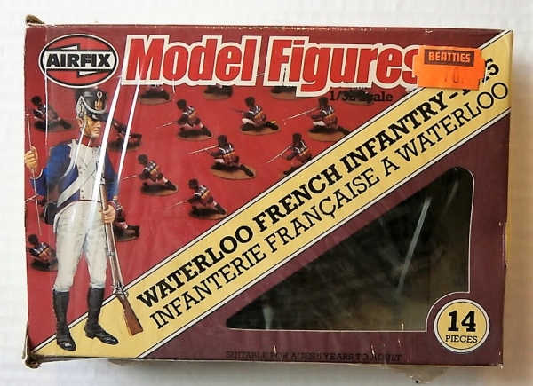 AIRFIX Models | AIRFIX 51563 WATERLOO FRENCH INFANTRY - 13 FIGURES ONLY