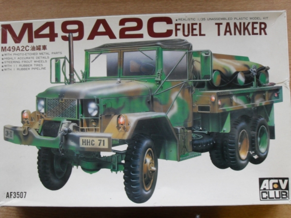 AFV CLUB 1/35 35007 M49 A2C FUEL TANKER Military Model Kit