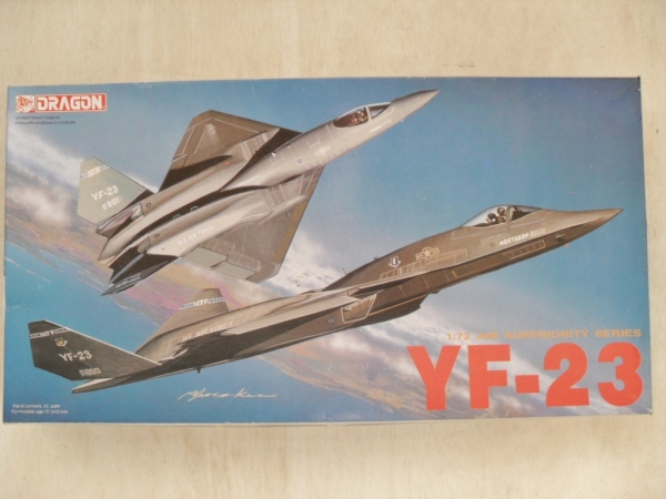 DRAGON 1/72 2507 YF-23 Model Kit