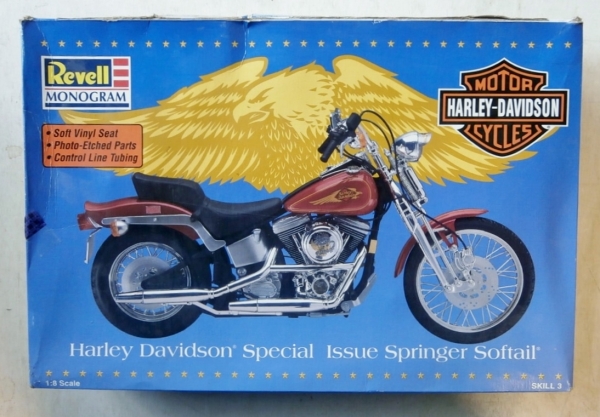 REVELL Models | REVELL 7312 HARLEY DAVIDSON SPECIAL ISSUE SPRINGER SOFTAIL
