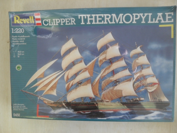 REVELL Models | REVELL 5458 CLIPPER THERMOPYLAE 1/220 | Model Kits