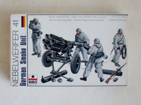 ESCI 1/35 5001 NEBELWERFER 41 GERMAN SMOKE UNIT Military Model Kit