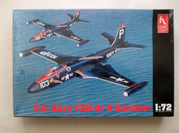 HOBBYCRAFT 1/72 1356 US NAVY F2H-3/-4 BANSHEE Model Kit