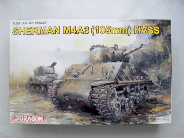 DRAGON 1/35 6354 SHERMAN M4A3 (105mm) HVSS Military Model Kit