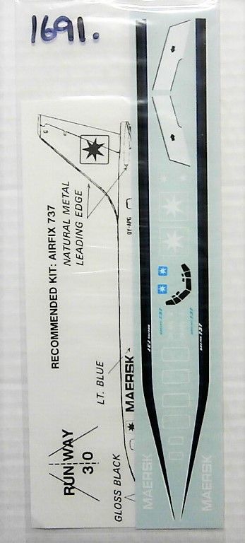 1691. RUNWAY 30 - MAERSK BOEING 737 Decals