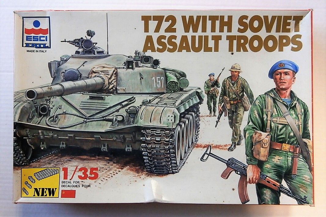 Esci 5031 T72 With Soviet Assault Troops Military Model Kit