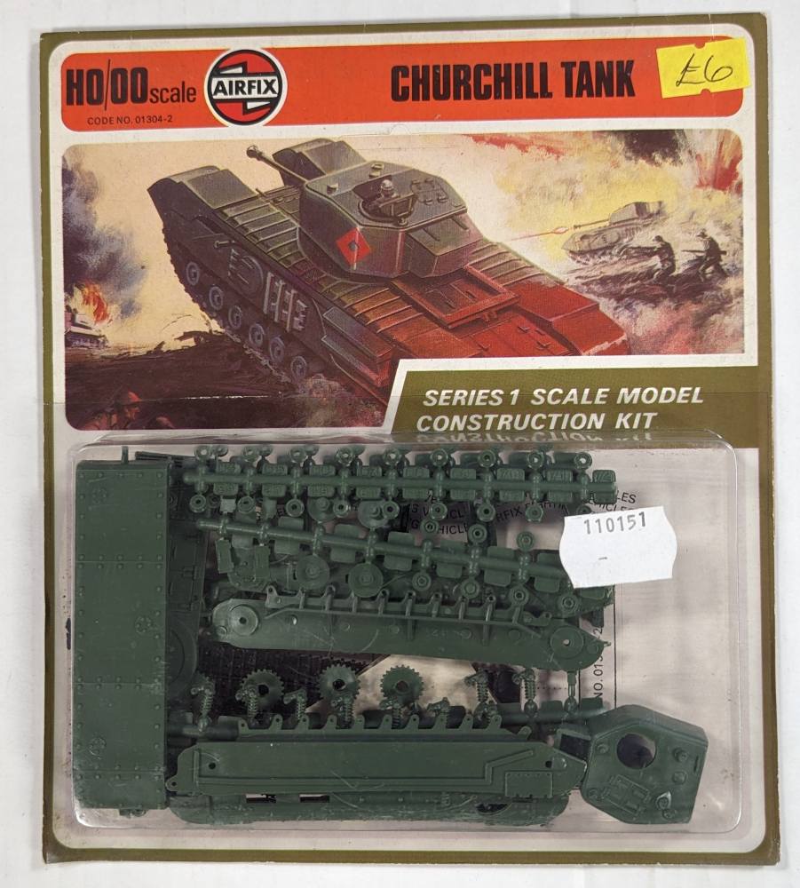 AIRFIX Models | AIRFIX 01304 CHURCHILL TANK | Model Kits