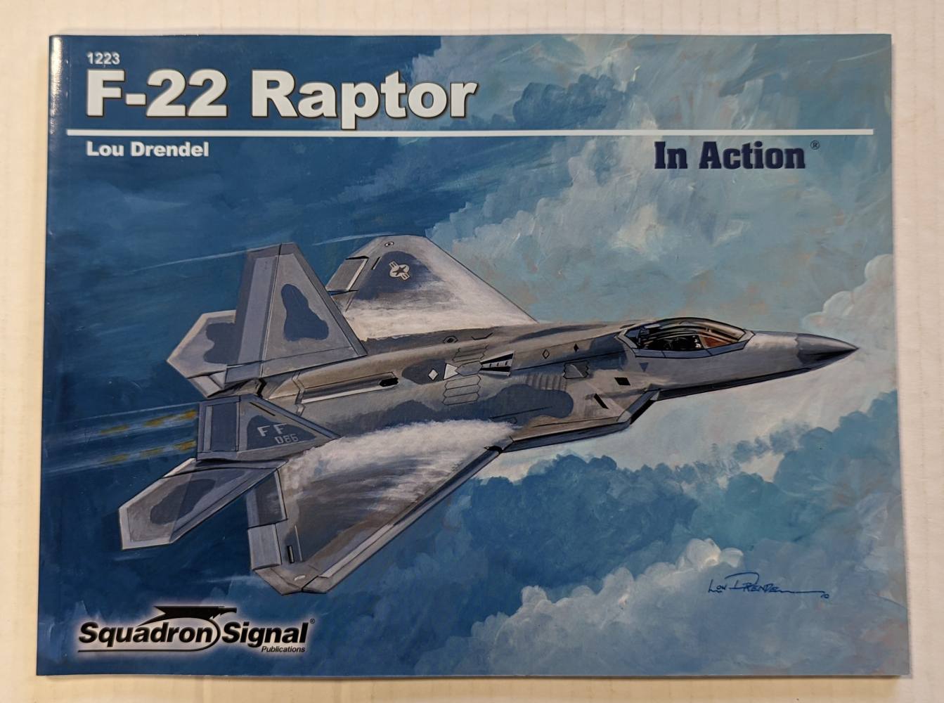 1223 F-22 RAPTOR IN ACTION