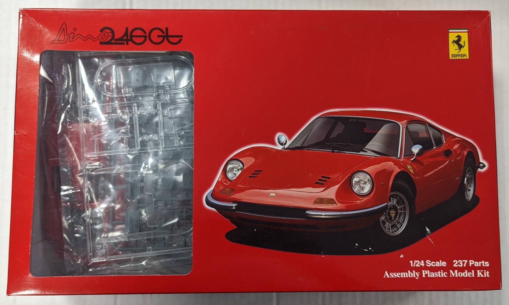 37 FERRARI DINO 246GT