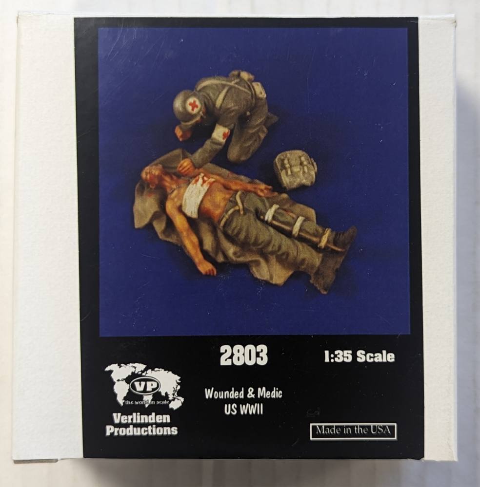 2803 WOUNDED AND MEDIC US WWII