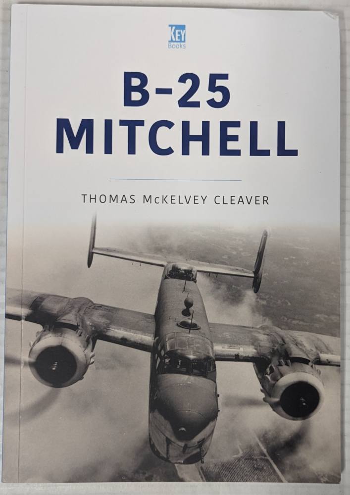 Cheap Books Zb5256 B-25 Mitchell - Thomas Cleaver Model Kit | Books