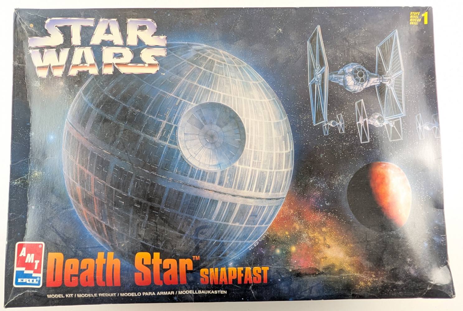 Amt 8193 Star Wars Death Star Model Kit | Film & TV Models