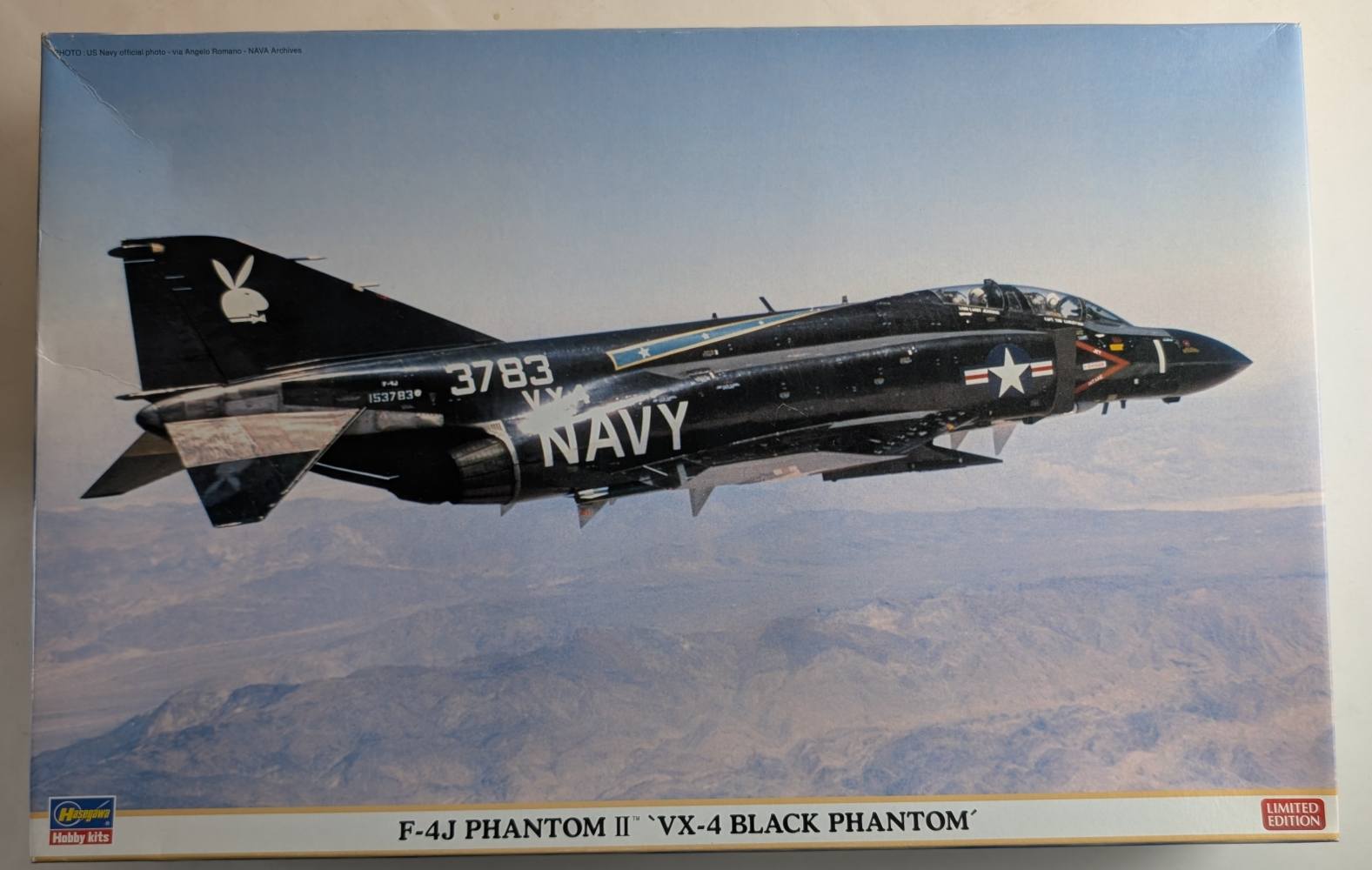09934 F-4J PHANTOM II XV-4 BLACK PHANTOM