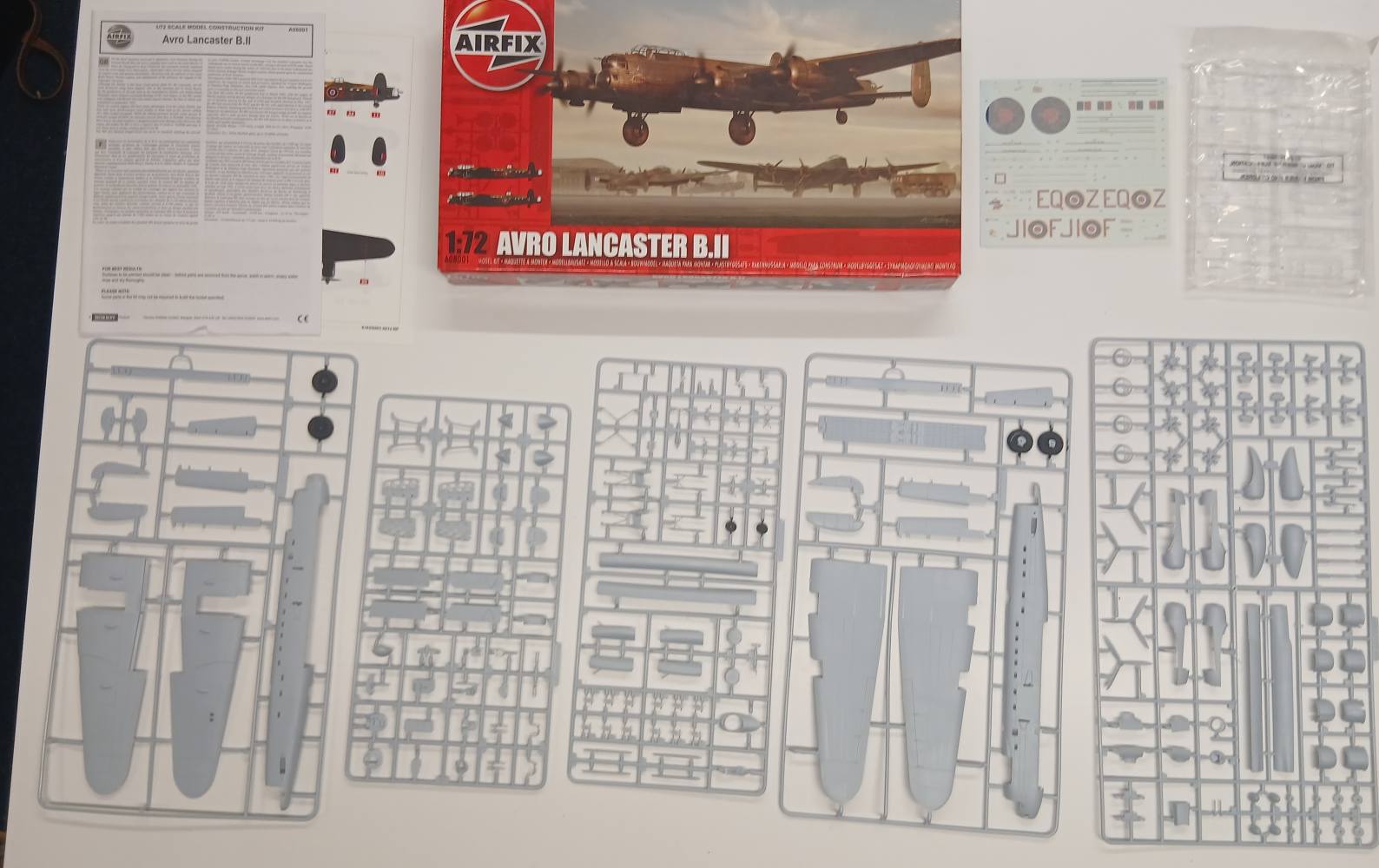 AIRFIX 08001 AVRO LANCASTER B.II (PAINTED WHEELS)