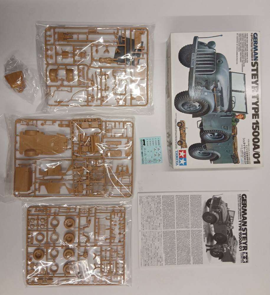 TAMIYA 35225.200 GERMAN STEYR TYPE 1500A/01 (NO DECALS)