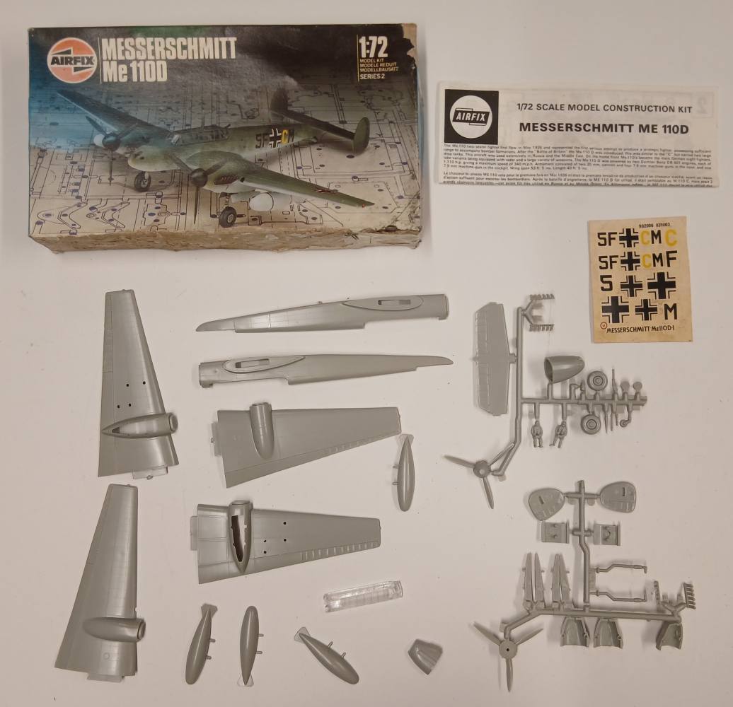 AIRFIX 02006 MESSERSCHMITT ME 110D (DAMAGED BOX)