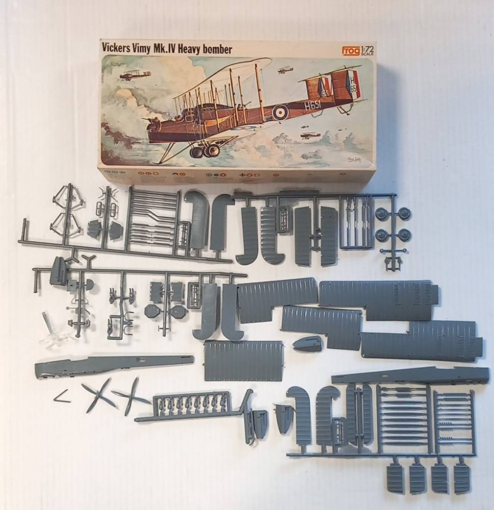 FROG F163 VICKERS VIMY MK IV HEAVY BOMBER (NO DECALS)